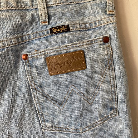 Wrangler | Jeans | Vintage Wrangler Leather Patch Light Wash Jeans ...